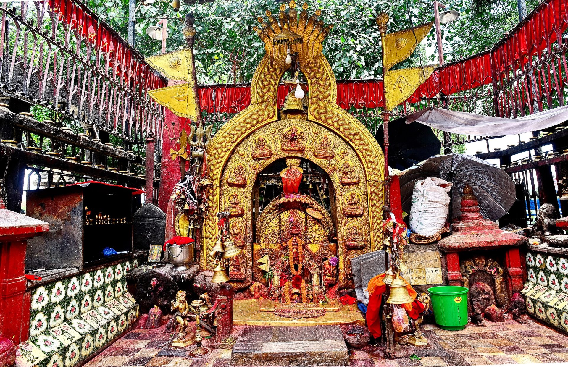 “Discover Nepal’s Best 21 Holy Temples: Find Magic, Feel Spiritual ...