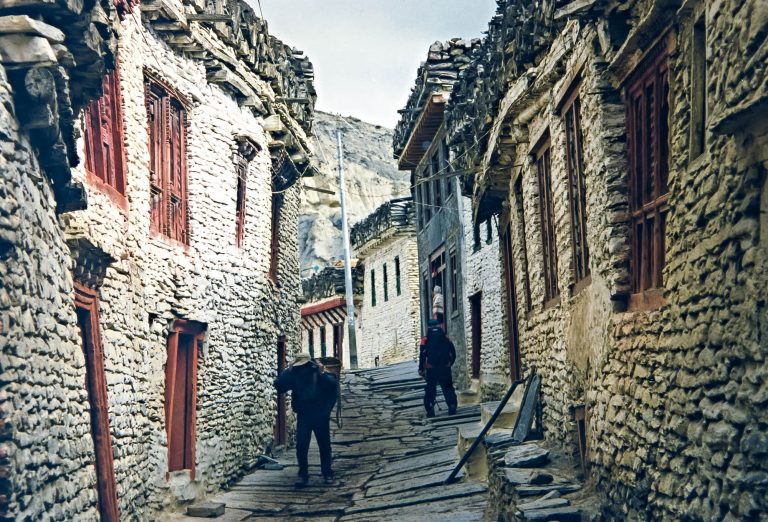 Top 5 places to visit in Mustang